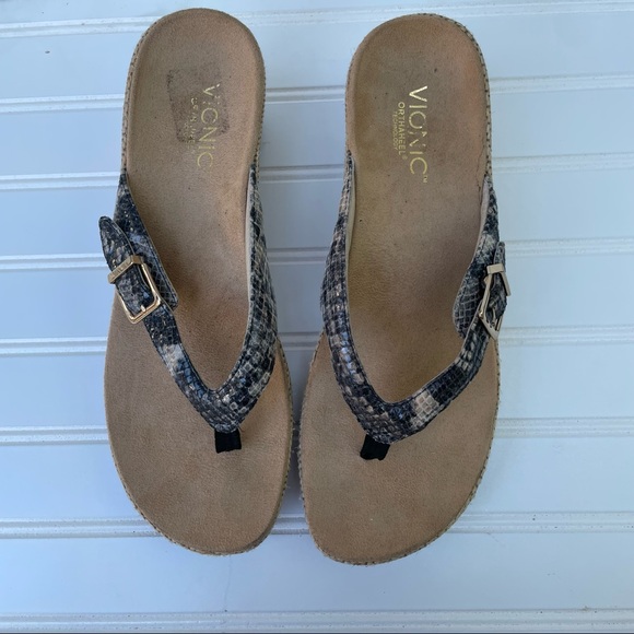 Vionic | Shoes | Vionic Orthaheels Technology Shoes Snake Skin | Poshmark